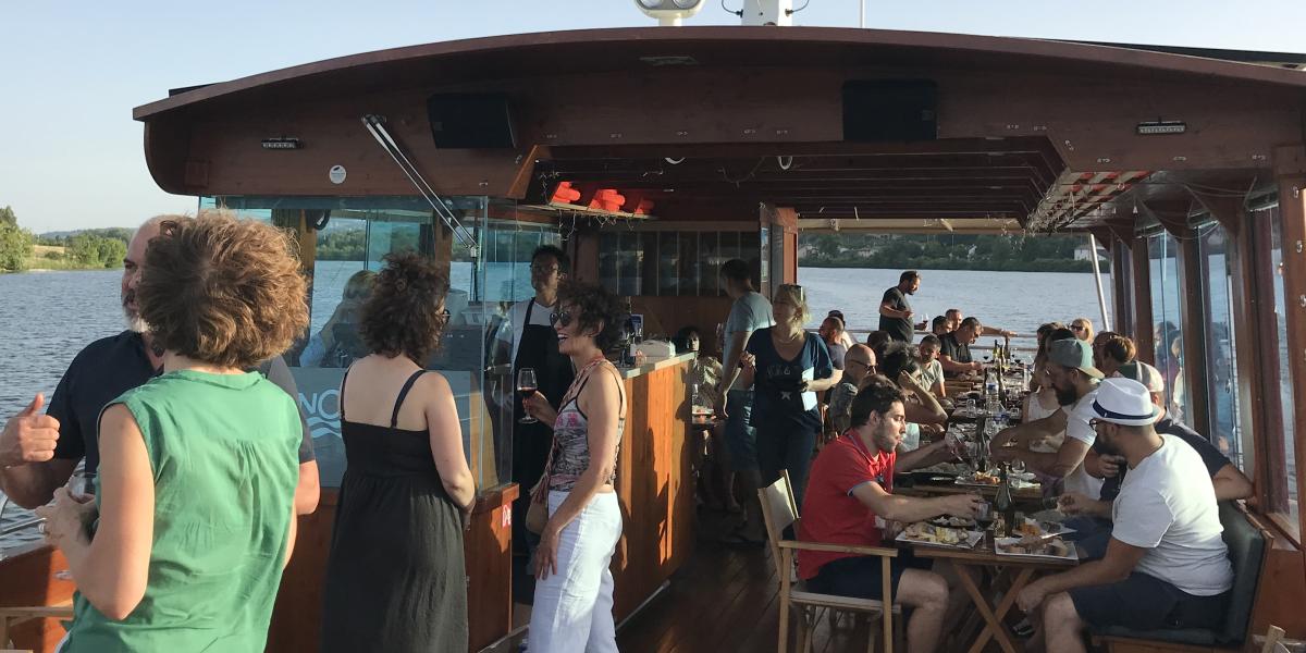 Déjeuner croisière sur le Rhône | Site officiel de l’office de tourisme ...