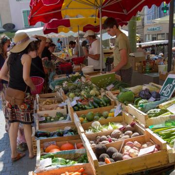 Faire son marché | Site officiel de l’office de tourisme autour du ...