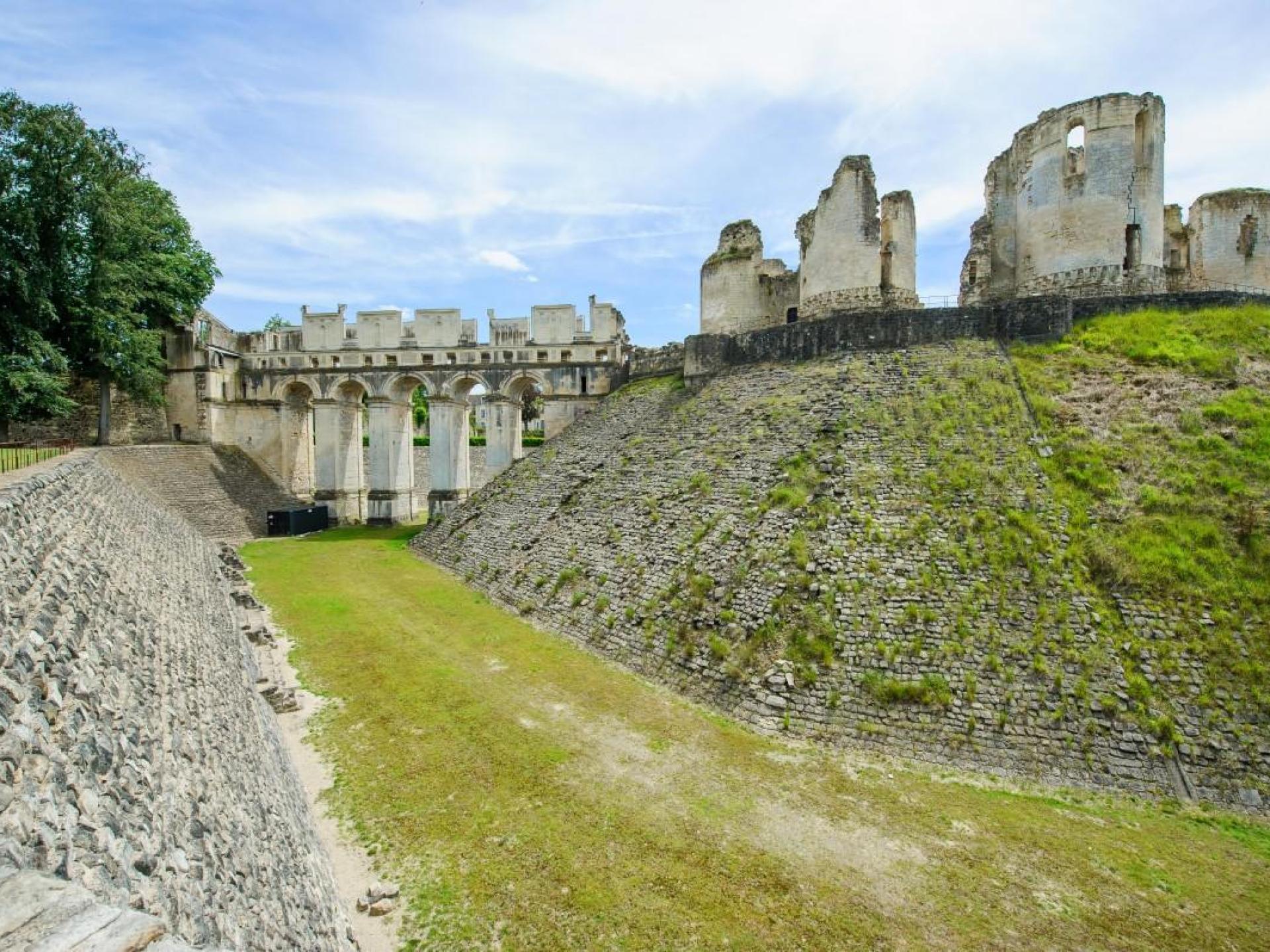Le château de Fère-en-Tardenois | Maison du Tourisme Les Portes de la ...