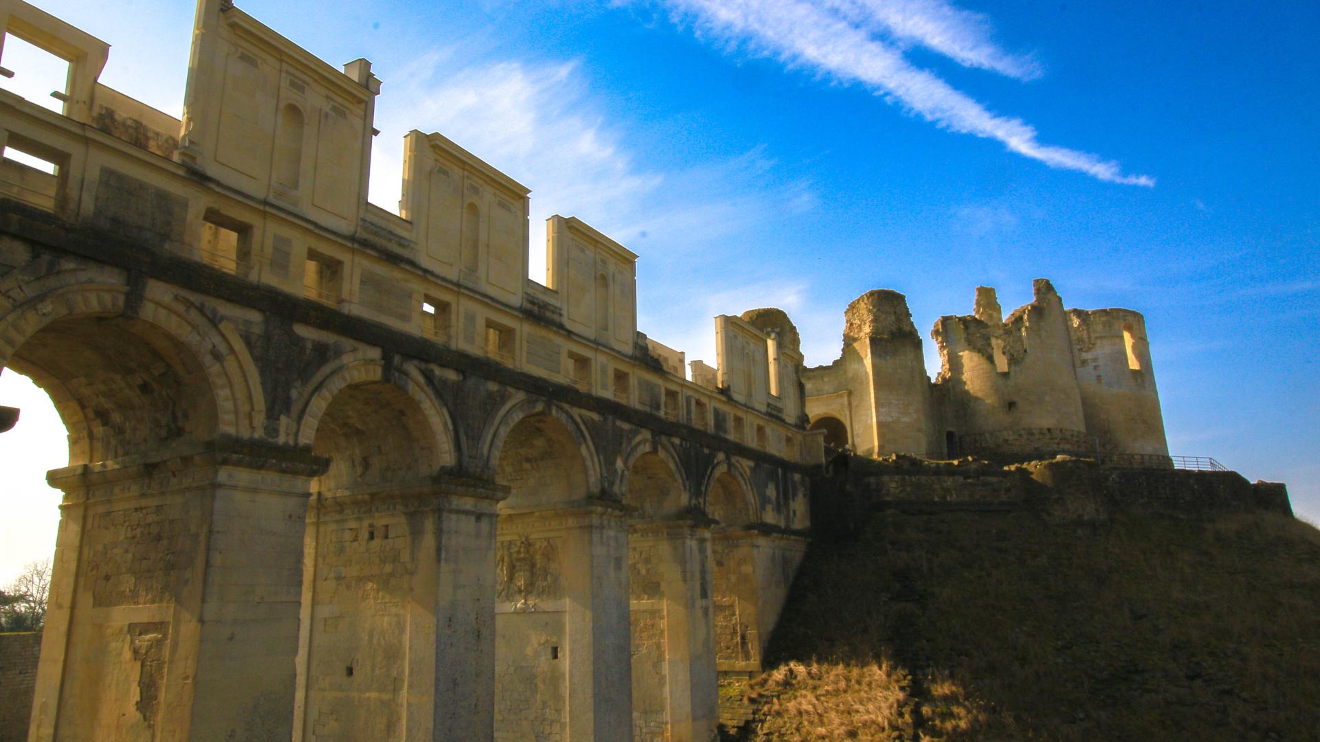 Le château de Fère-en-Tardenois | Maison du Tourisme Les Portes de la ...
