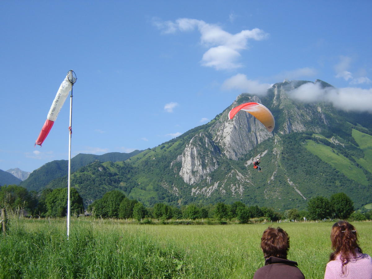 Parapente Pyrénées : vol en parapente, stage parapente et baptême de l’air