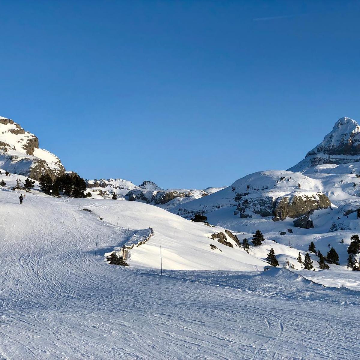 La Pierre Saint-Martin LE SITE OFFICIEL station | lapierrestmartin.com