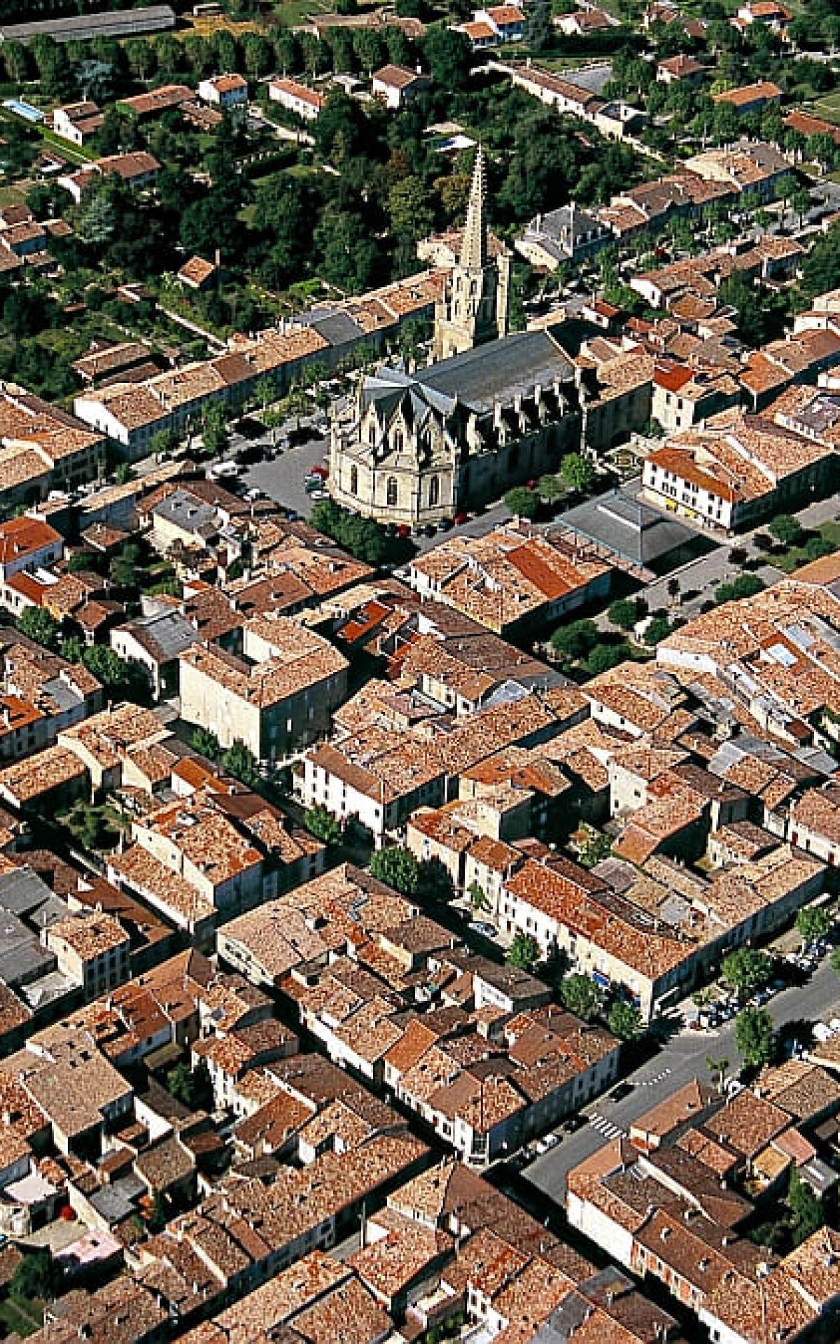 Medieval city of Mirepoix | Official website of the Office de Tourisme ...