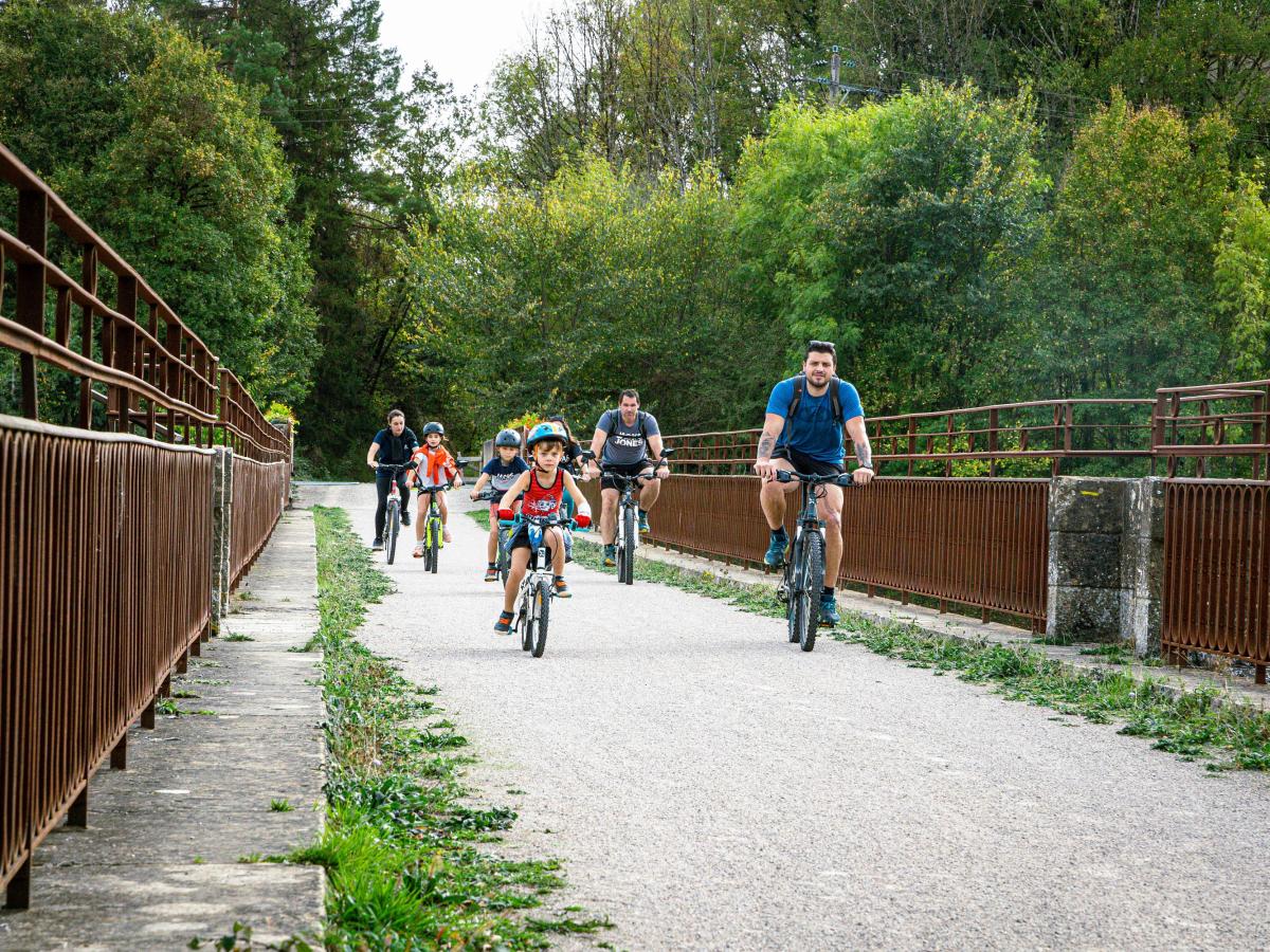 La voie verte | Site Officiel de l'Office de Tourisme des Pyrénées Cathares