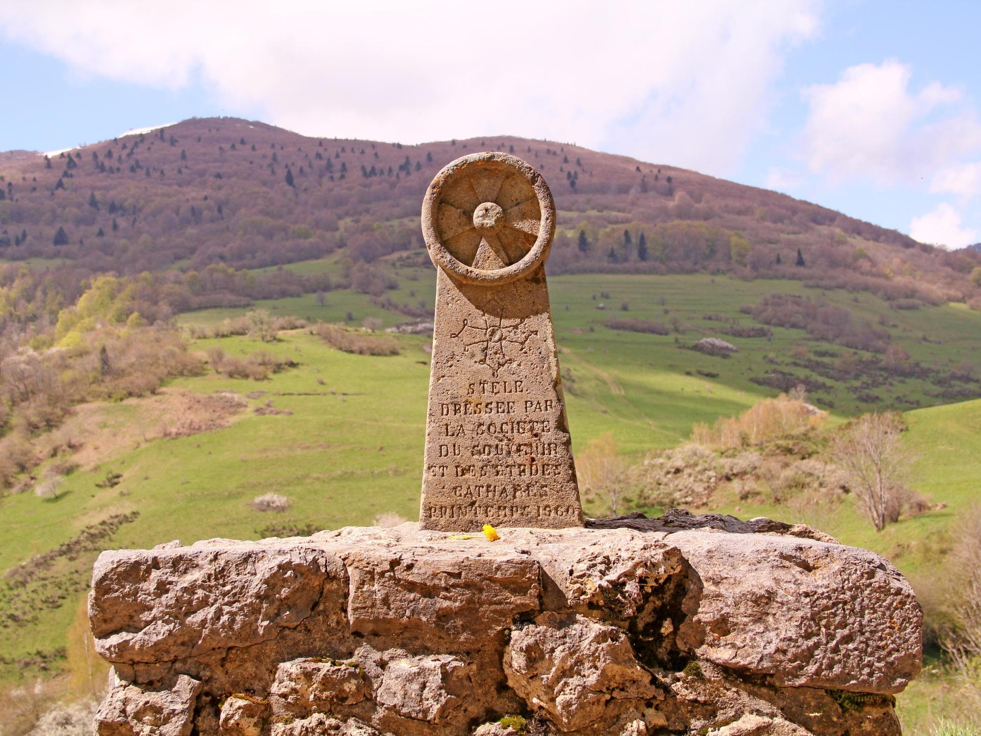 Catharism | Official website of the Office de Tourisme des Pyrénées ...