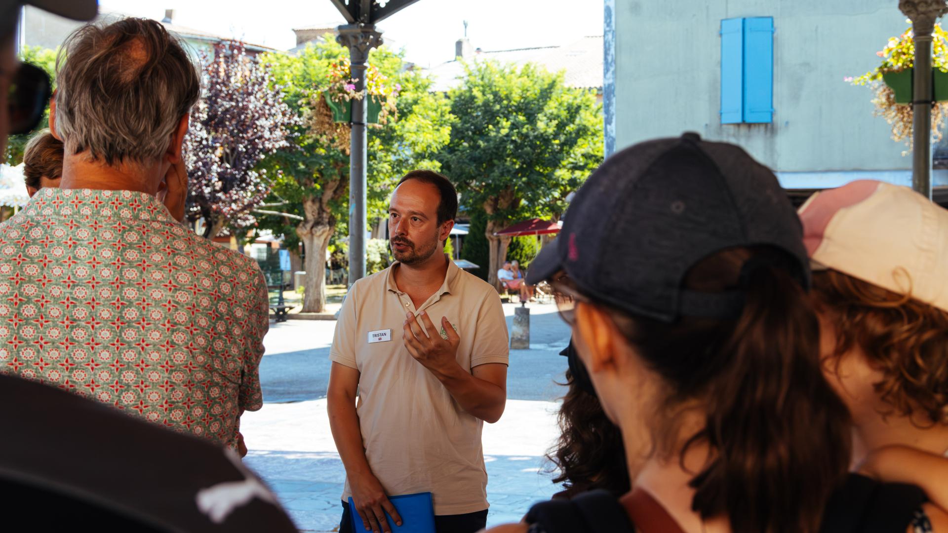 Visite guidée de Mirepoix | Site Officiel de l'Office de Tourisme des ...