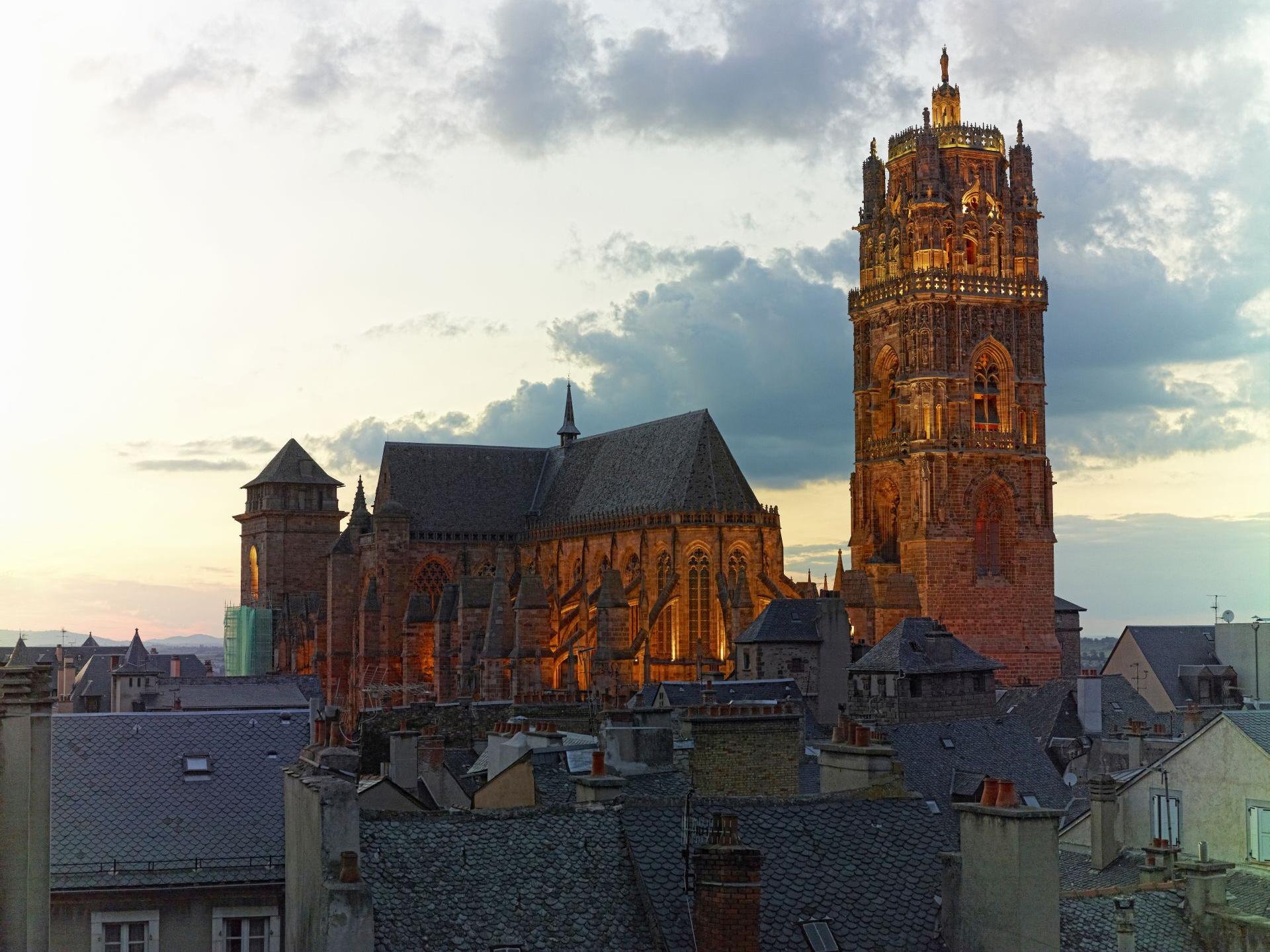 Laissez-vous conter la cathédrale et le centre historique de Rodez ...