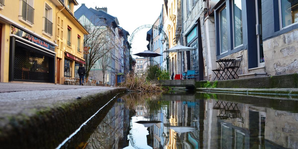 Les charmes de la rue Eau de Robec à Rouen