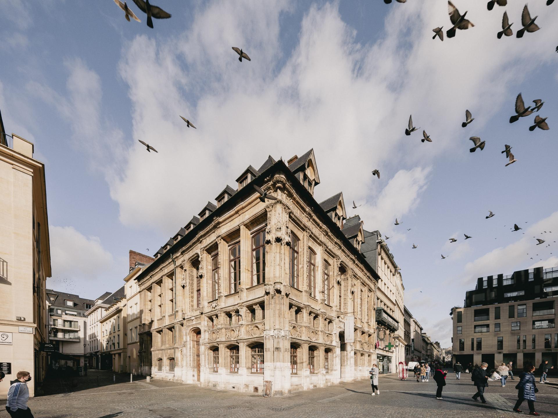 The Tourist Office