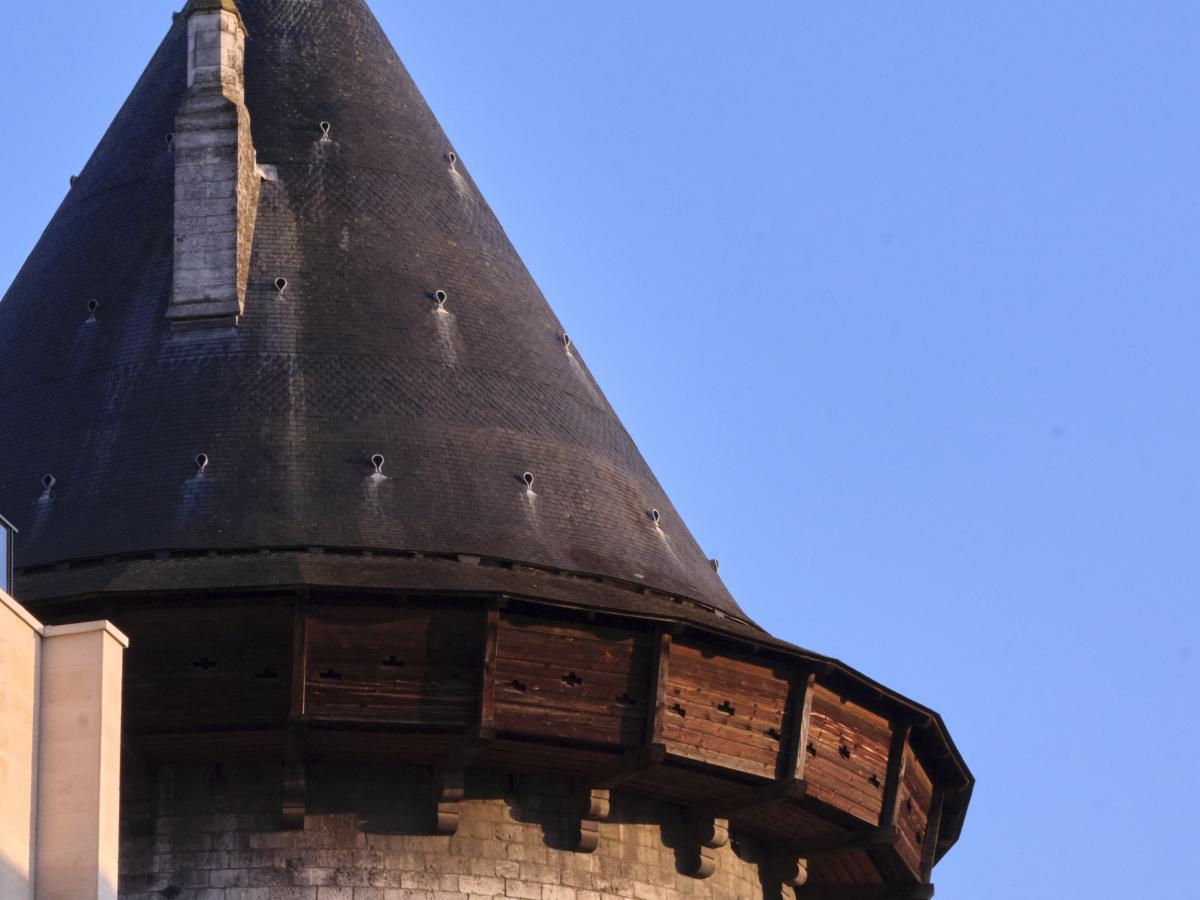 On the steps of Joan of Arc