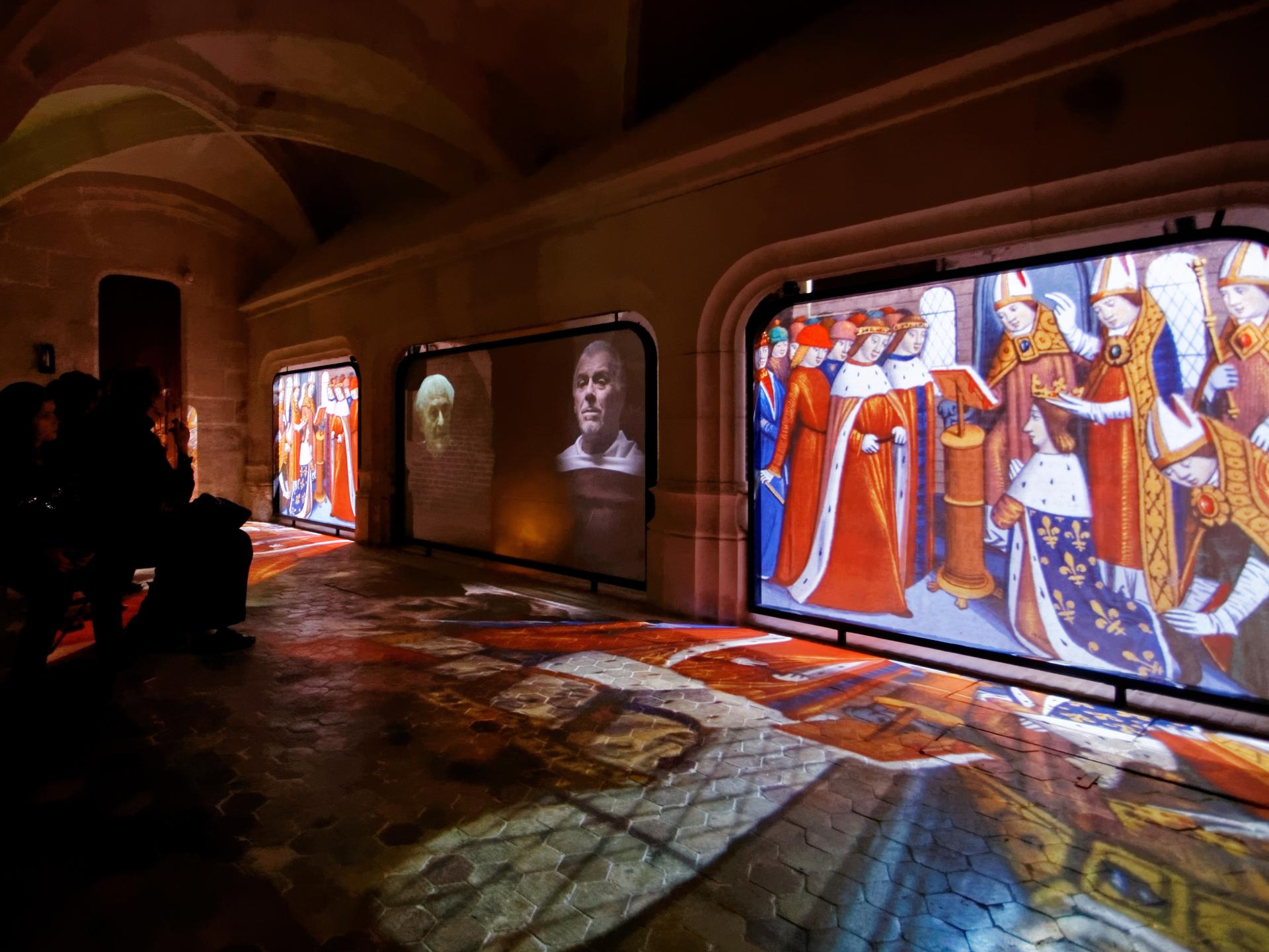 On the steps of Joan of Arc