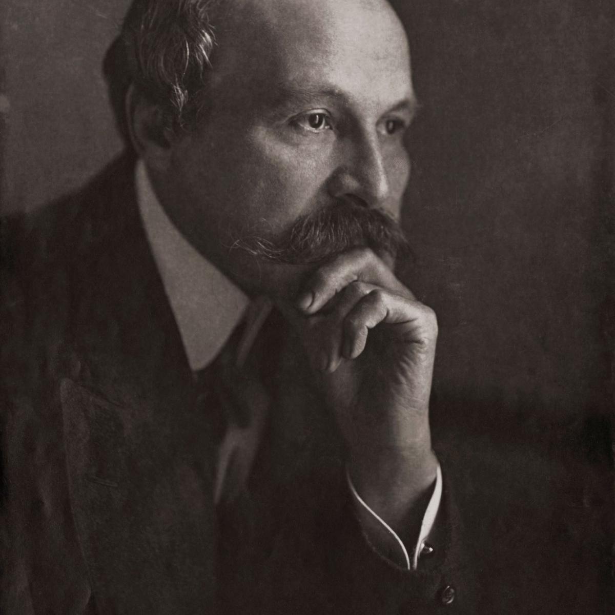 Les auteurs et écrivains célèbres nés à Rouen