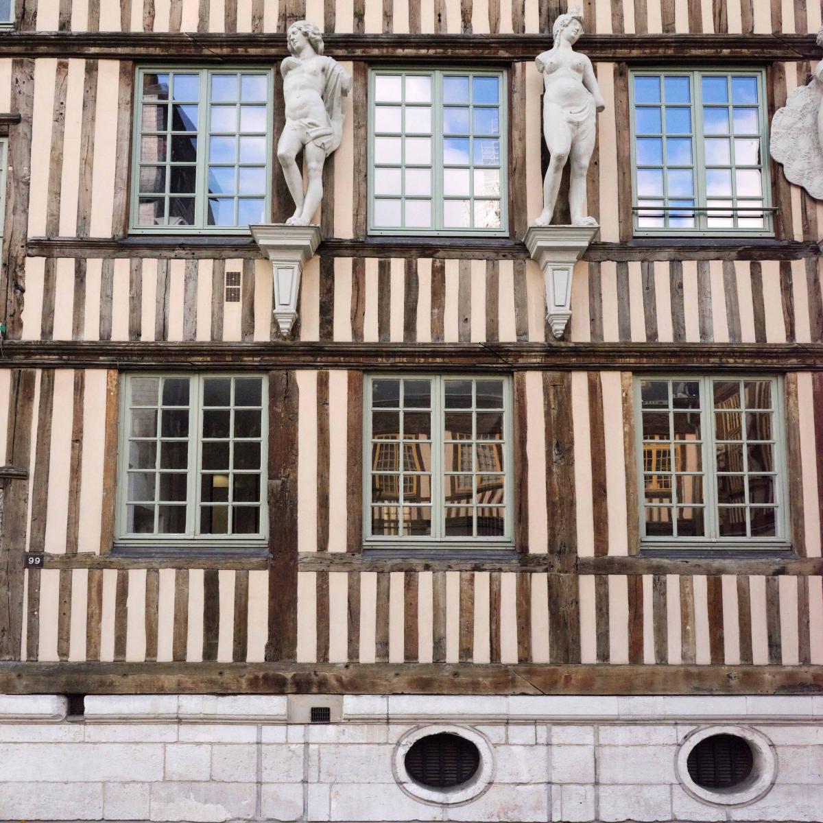 5 maisons à pans de bois à Rouen