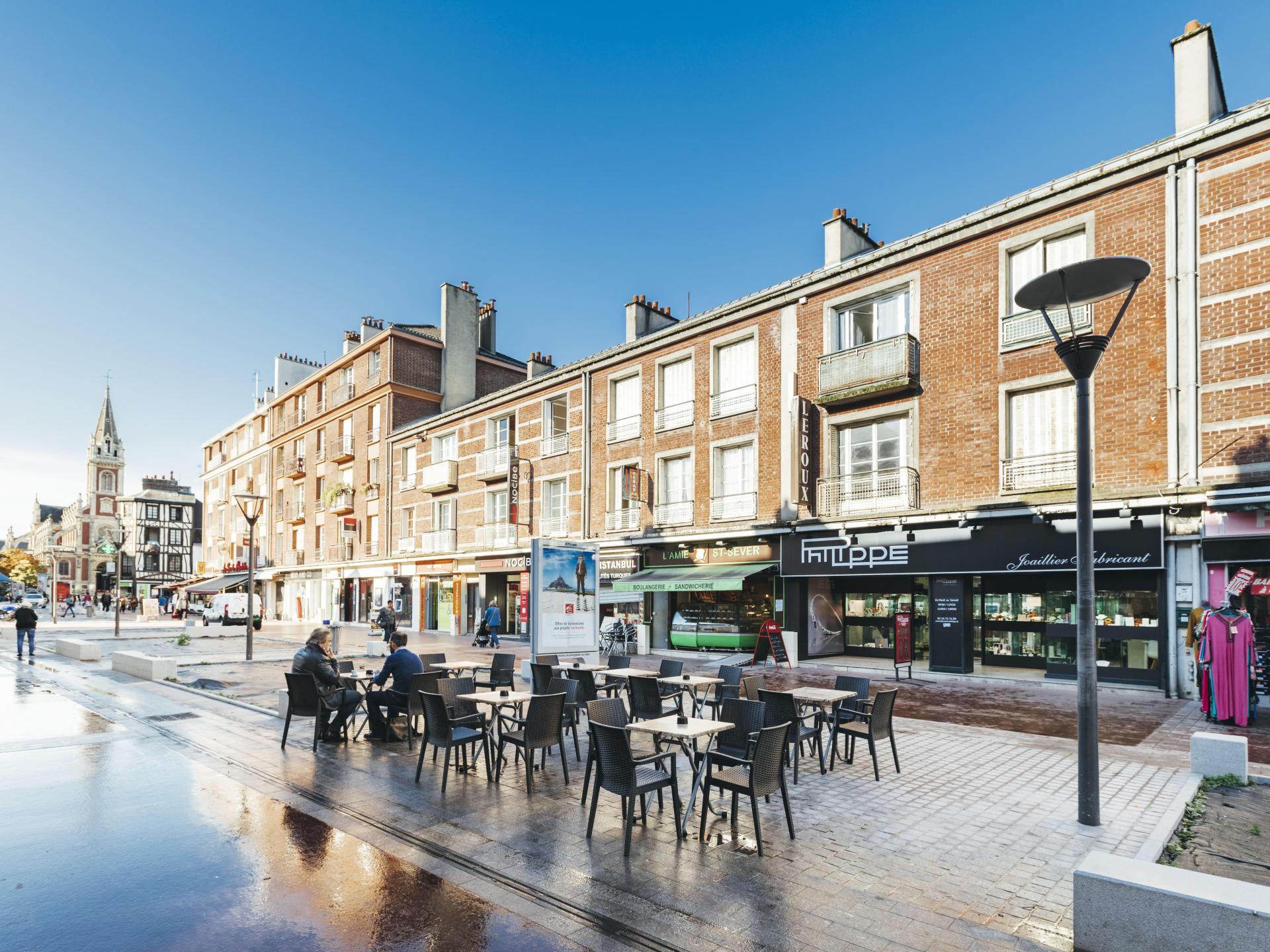 Take advantage of the summer sales