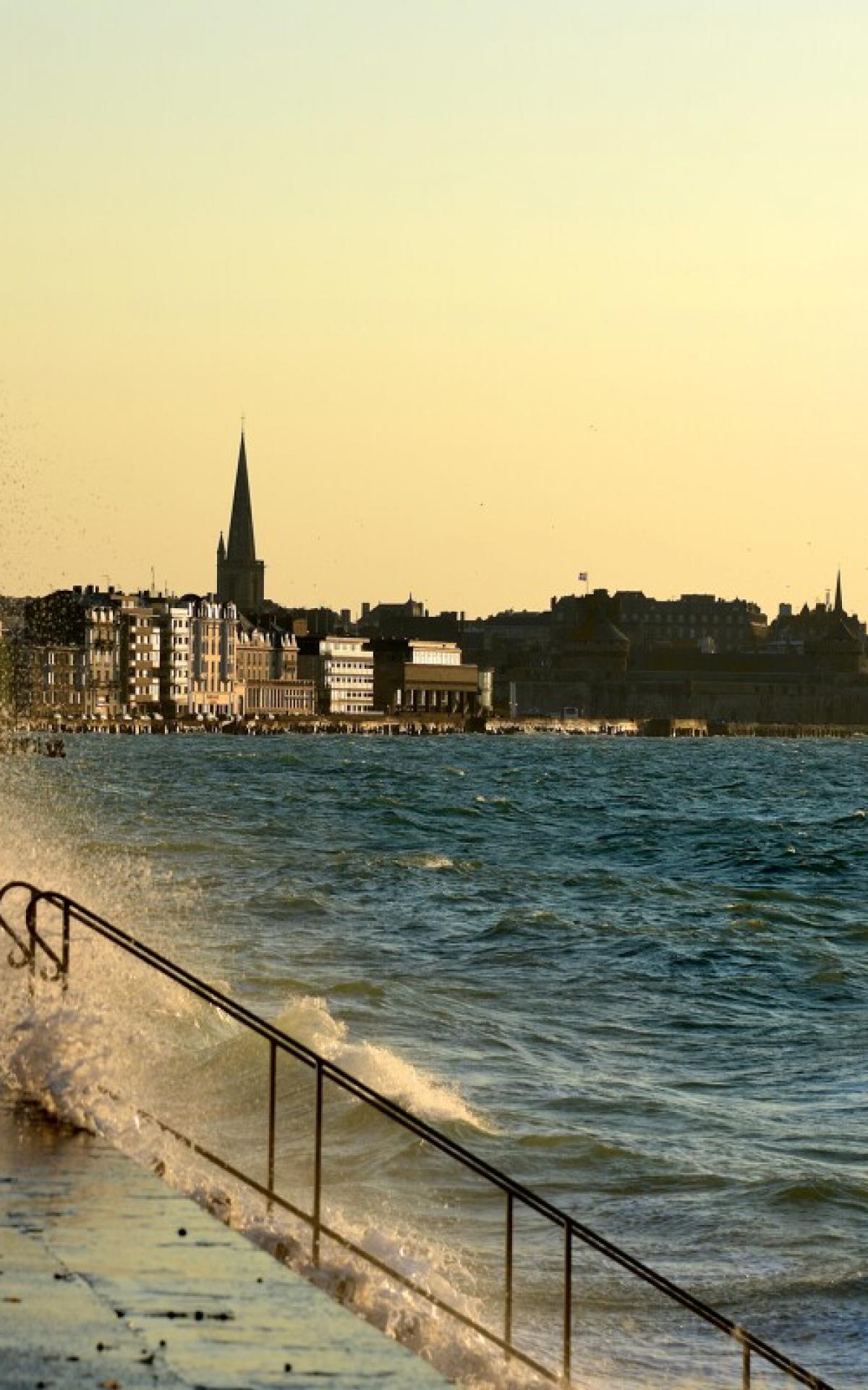 High Tides | Saint-Malo – Mont-Saint-Michel Bay – Tourism