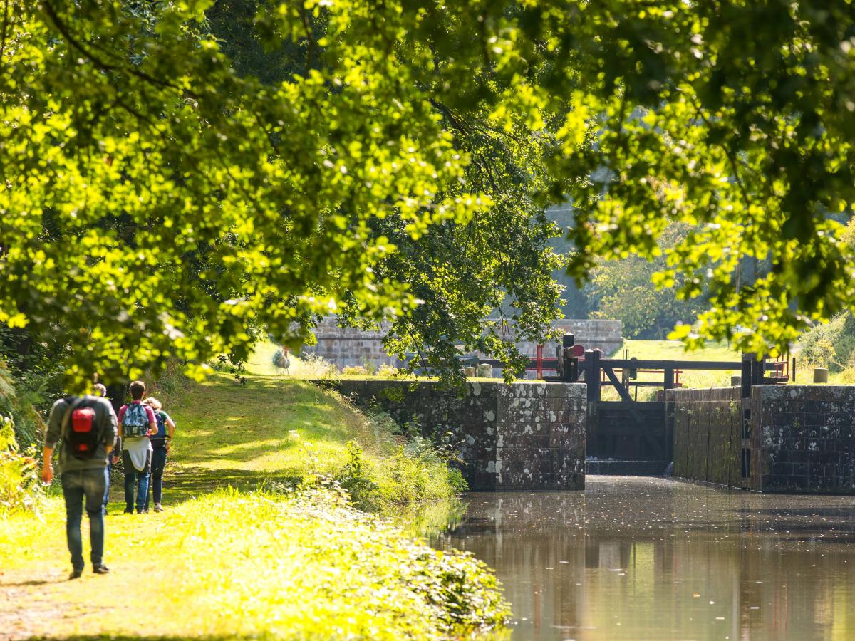 Le Canal d’Ille et Rance Le Diamant vert | Saint-Malo – Baie du Mont ...