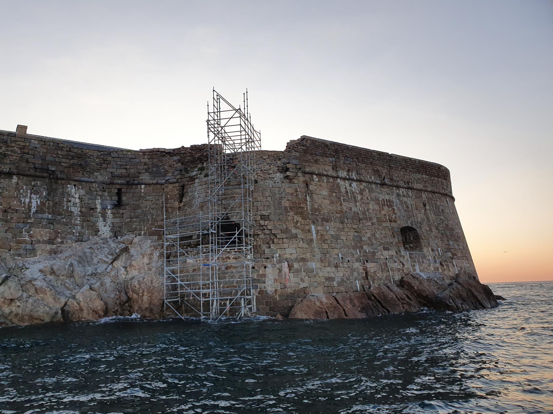 Accédez aux forts et aux îlots | Saint-Malo – Baie du Mont-Saint-Michel ...