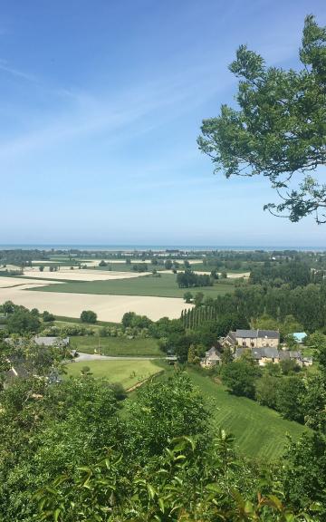 Le siège et les griffes du Diable au Mont Dol | Saint-Malo – Baie du ...