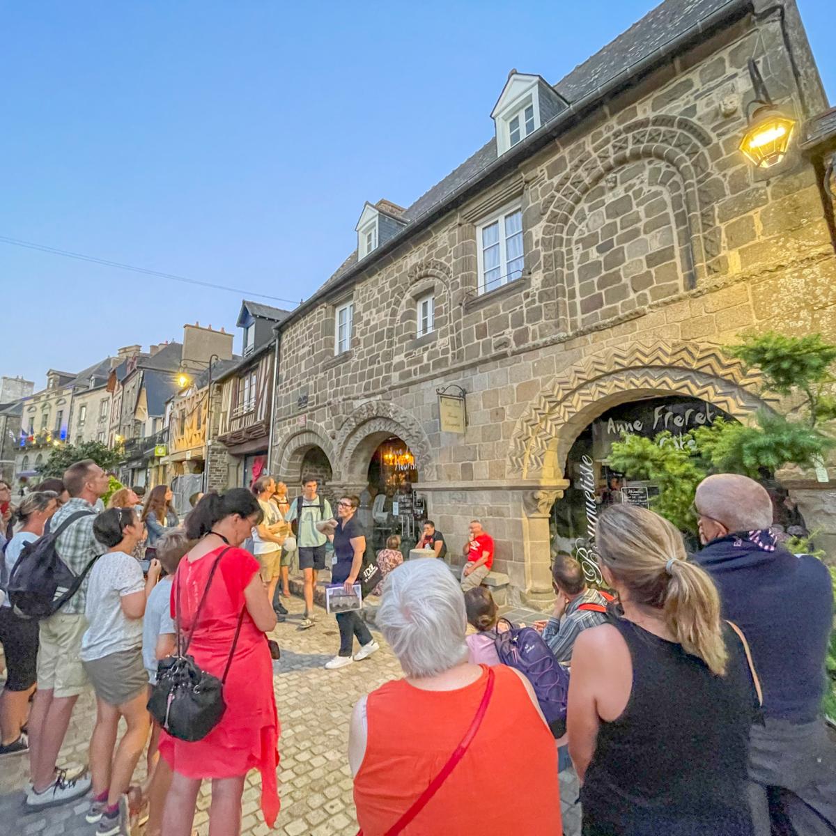 Mercados | Saint-Malo – Bahía del Mont-Saint-Michel – Turismo