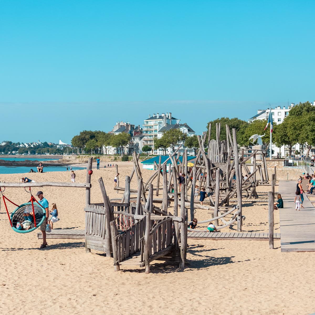 Saint-Marc-sur-Mer and the beach of Monsieur Hulot | Stunning Saint-Nazaire
