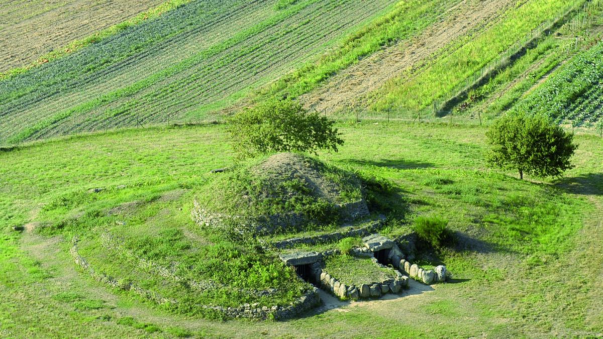 Dissignac Tumulus – A 6,000-year old burial chamber