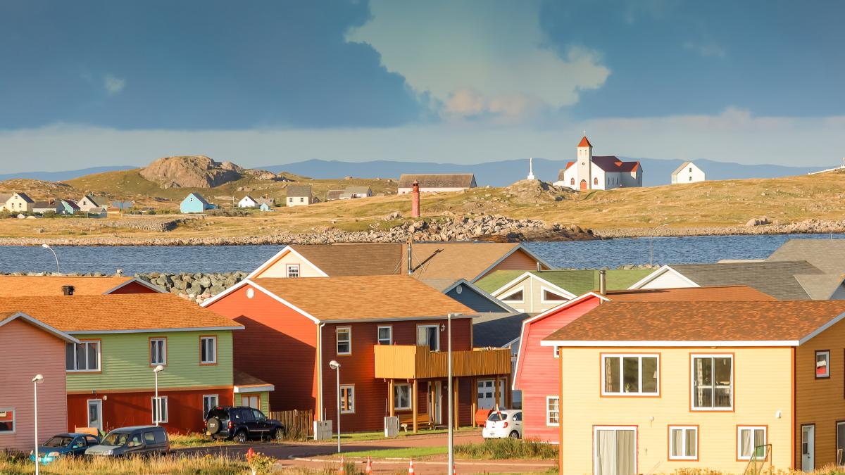 Saint-Pierre, the harbour island | Tourism Saint-Pierre and Miquelon