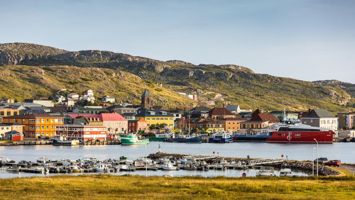 Saint-Pierre, the harbour island | Tourism Saint-Pierre and Miquelon