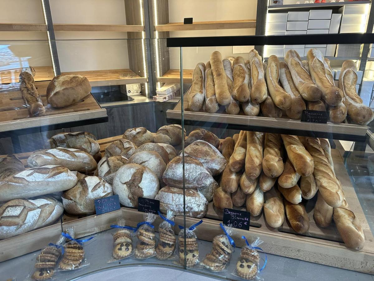 Boulangerie-pâtisserie des Graves | Tourism Saint-Pierre and Miquelon