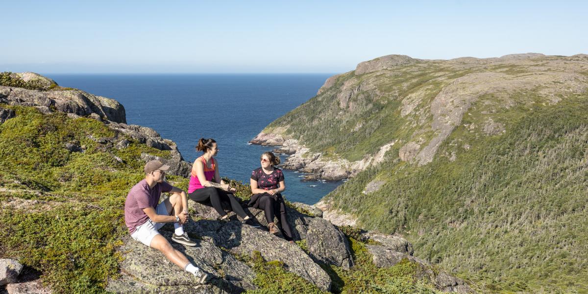 Anse à Dinand (Trail) | Tourism Saint-Pierre and Miquelon