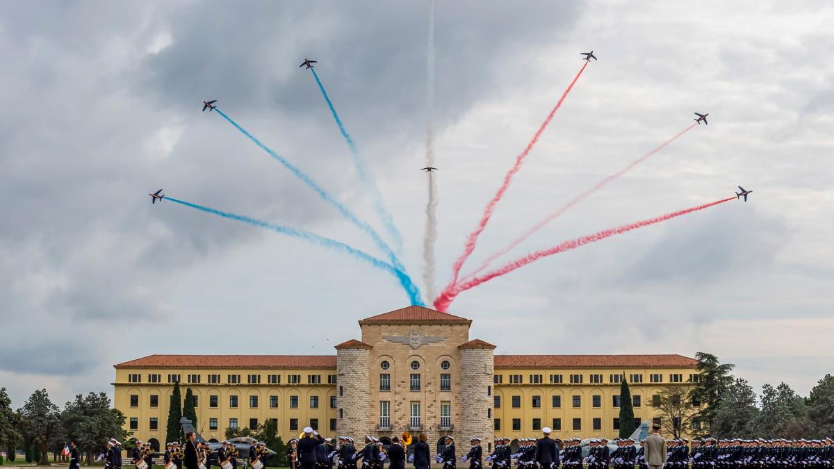 The airbase and the french air force academy | Salon de Provence ...