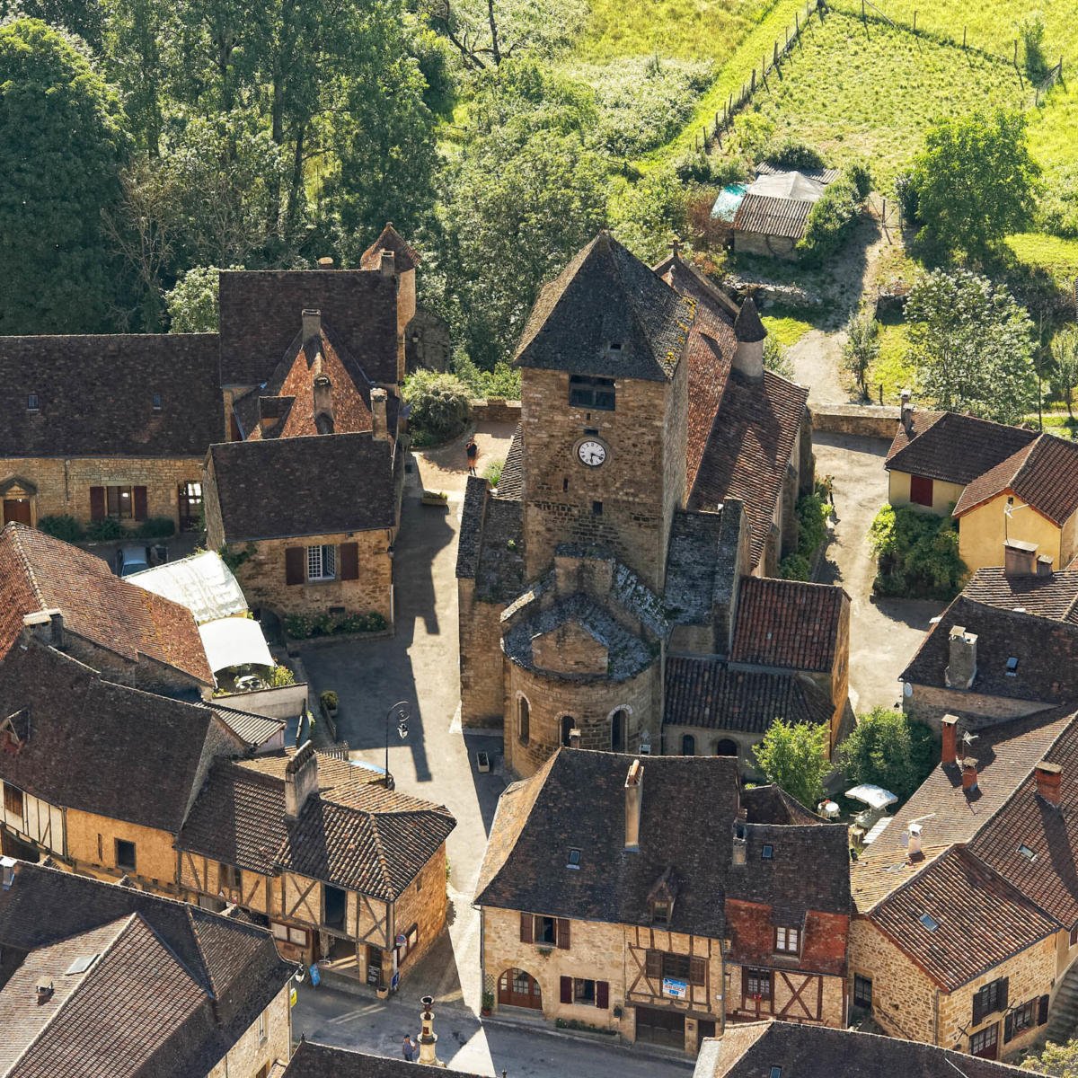 Autoire, le « petit Versailles » du Lot | Sarlat Tourisme – Périgord Noir
