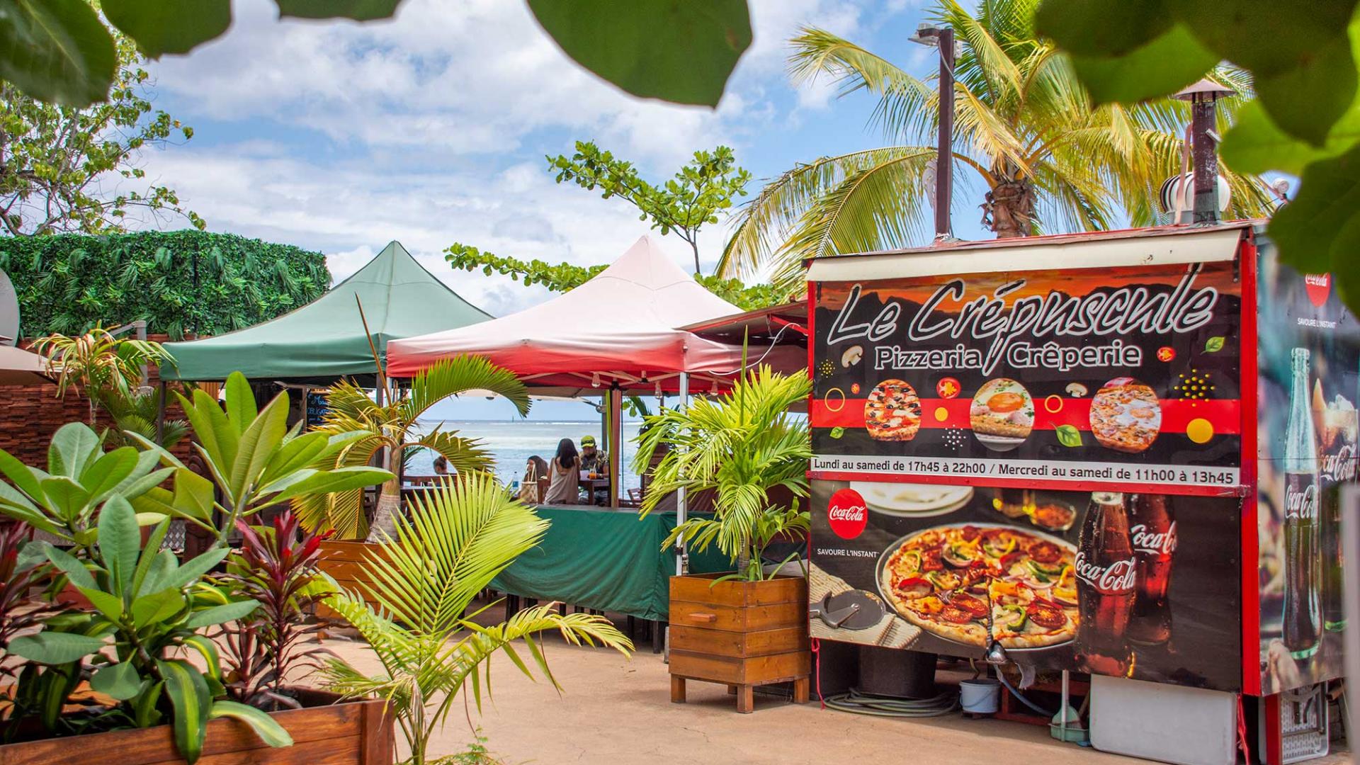 Picnic on a motu | Tahiti Tourisme: Welcome to the official website of ...