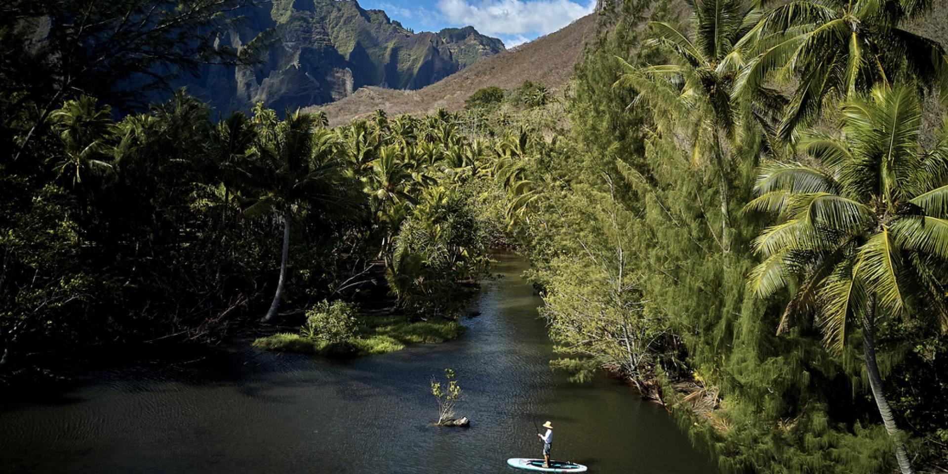 Guides professionnels de randonnée à Nuku Hiva | Tahiti Tourisme – Site ...