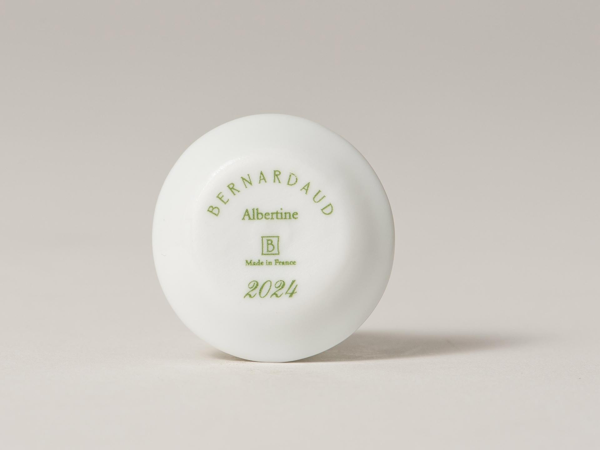 La fève en porcelaine de Limoges Bernardaud | Limousin – Nouveaux Horizons