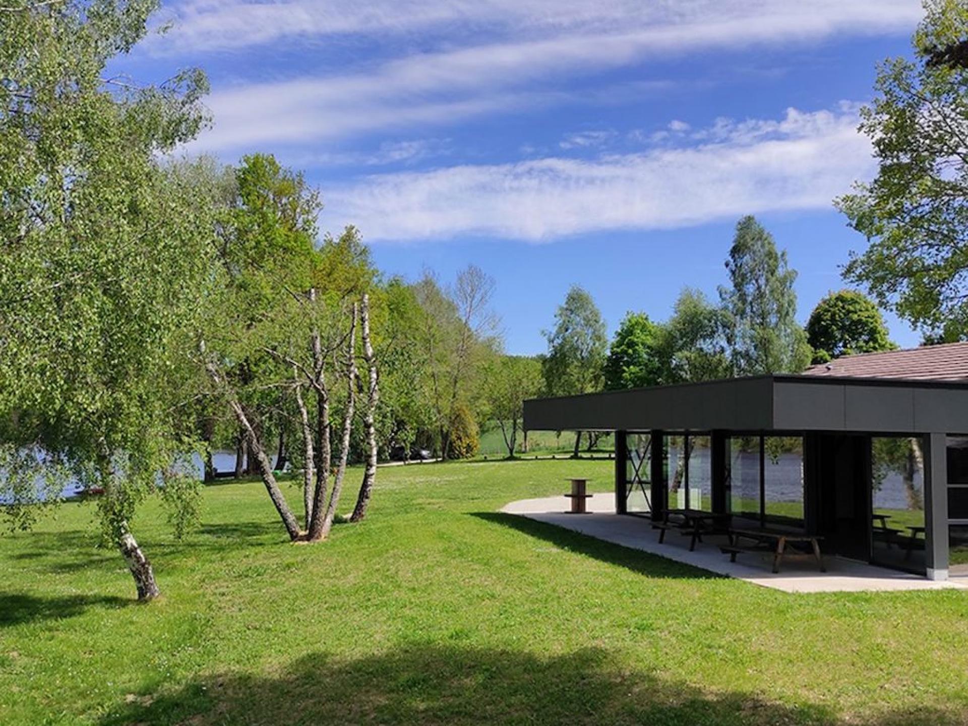Restaurant LACUSTRA à Flayat | Tourisme Creuse Limousin