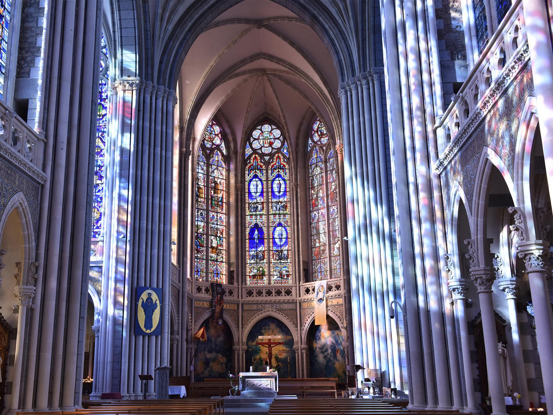 Pontmain | Portail du tourisme du département – La Mayenne