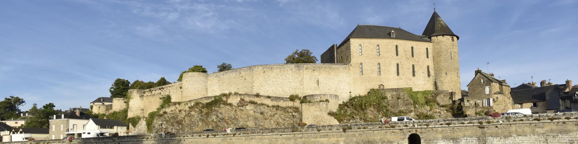 Château musée de Mayenne | Portail du tourisme du département – La Mayenne