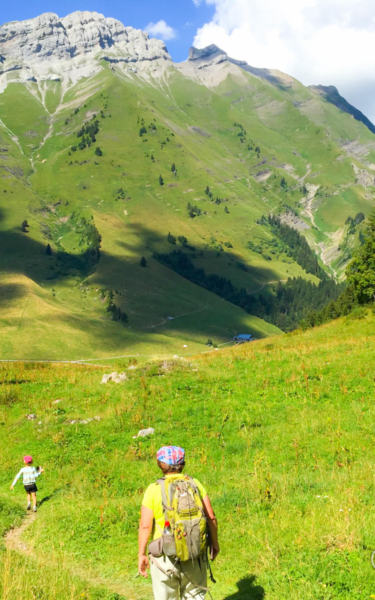 A pied à la Giettaz | Val d'Arly Mont Blanc – 4 Stations-Villages ...