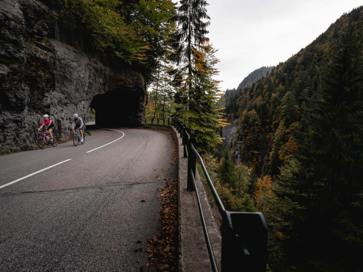 Cyclo – Col des Aravis – Col de l’Arpettaz avec Marie Bochet | Val d ...