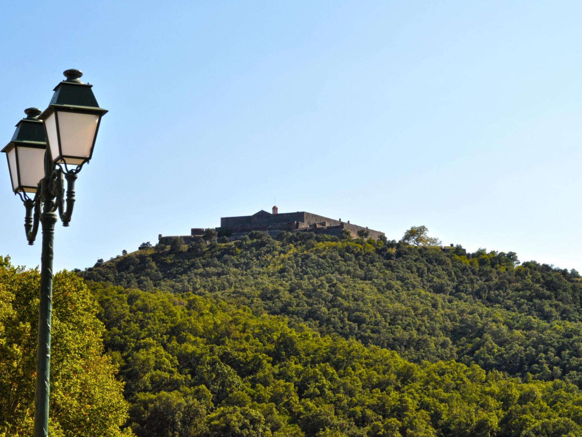 Le Fort Bellegarde au Perthus | Vallespir Tourisme