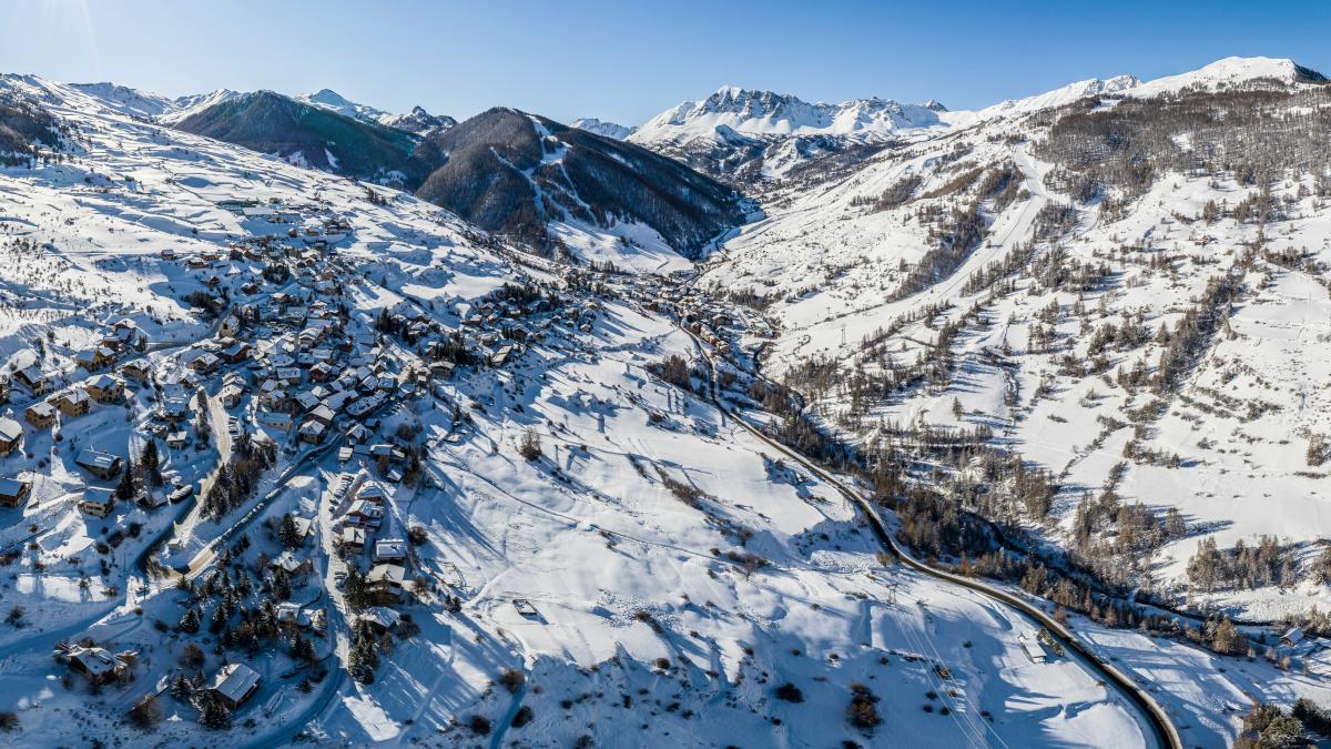 Vars: Hautes-Alpes ski resort