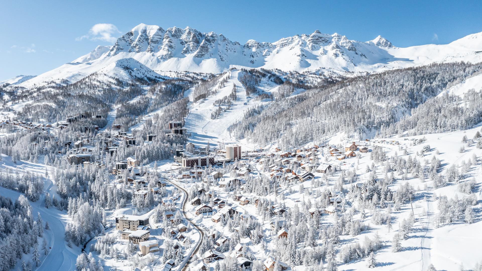 Location de matériel | Vars: Station de ski Hautes-Alpes