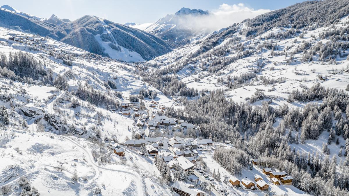 Vars and its Villages | Vars: Hautes-Alpes ski resort