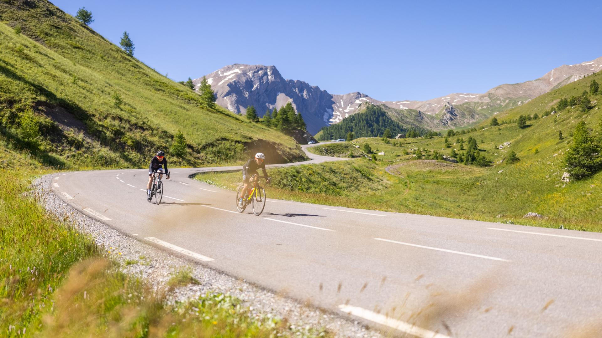 Vars and its Villages | Vars: Hautes-Alpes ski resort