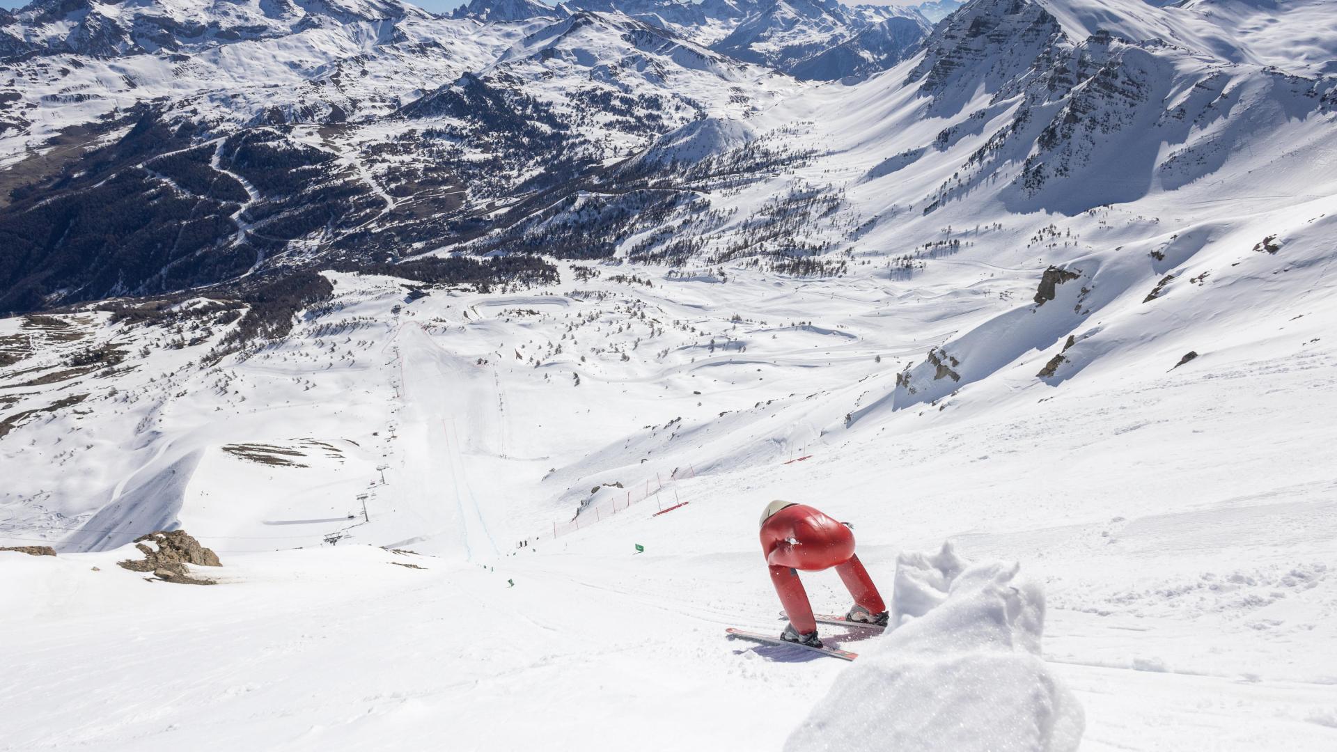 Simon Billy : recordman du monde de ski de vitesse, 255.5 km/h | Vars ...