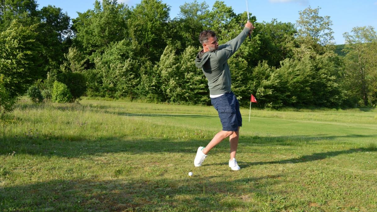 Golf Pitch and Putt, proche de Sarlat, pour débutants et confirmés